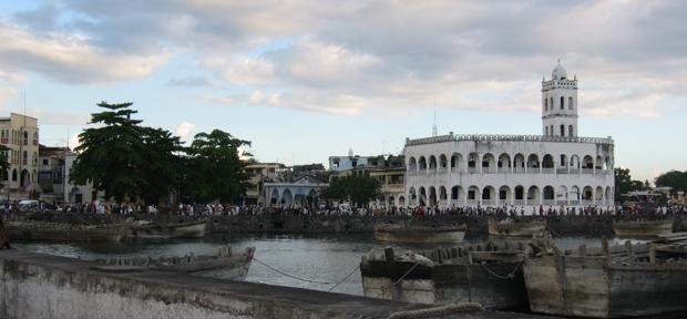 Mosquée du Jour: la grande des Comores | Trouve Ta Mosquée